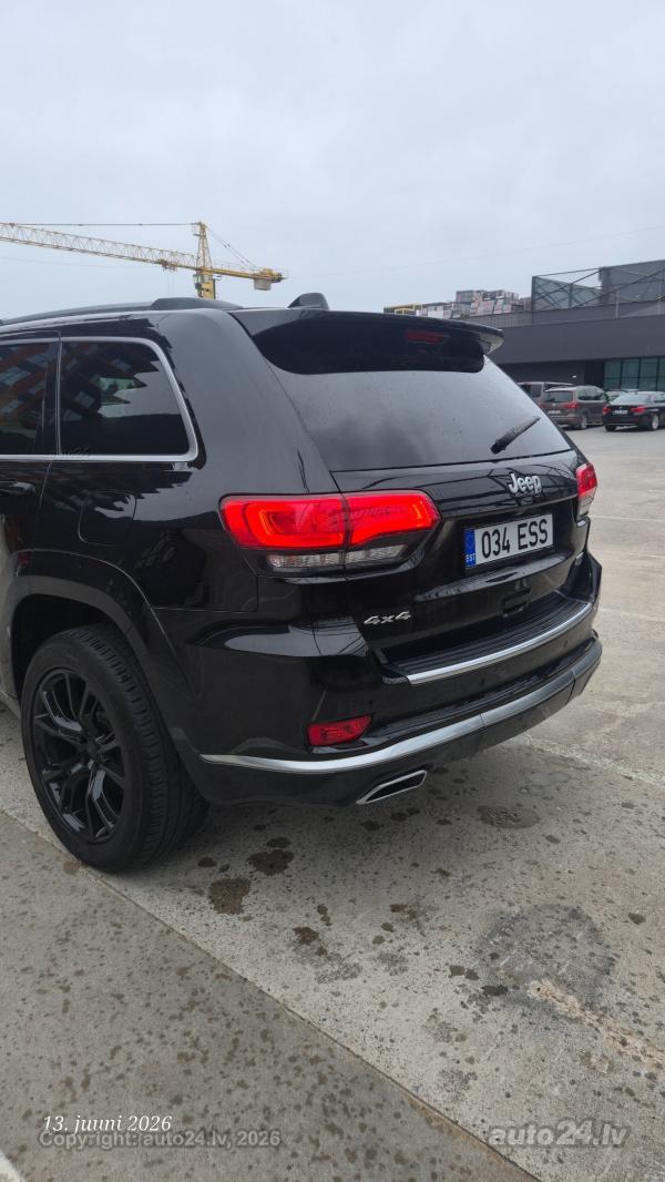 Black Jeep Grand Cherokee 2019 in Tallinn, with an engine capacity of 3.00 L and mileage of 67 thousand km for 28900 €, photo 5 on AUTOMOTO.COM.LV