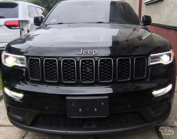 Melns Jeep Grand Cherokee 2019 Kauņa, ar dzinēja tilpumu 3.60 L un nobraukumu 256 tūkst. km par 11500 €, foto 2 vietnē AUTOMOTO.COM.LV