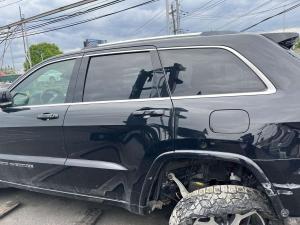 Melns Jeep Grand Cherokee 2019 Klaipėda, ar dzinēja tilpumu 5.65 L un nobraukumu 152 tūkst. km par 14400 €, foto 17 vietnē AUTOMOTO.COM.LV
