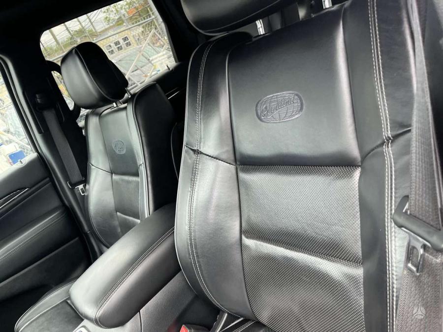 Melns Jeep Grand Cherokee 2019 Klaipėda, ar dzinēja tilpumu 5.65 L un nobraukumu 152 tūkst. km par 14400 €, foto 24 vietnē AUTOMOTO.COM.LV