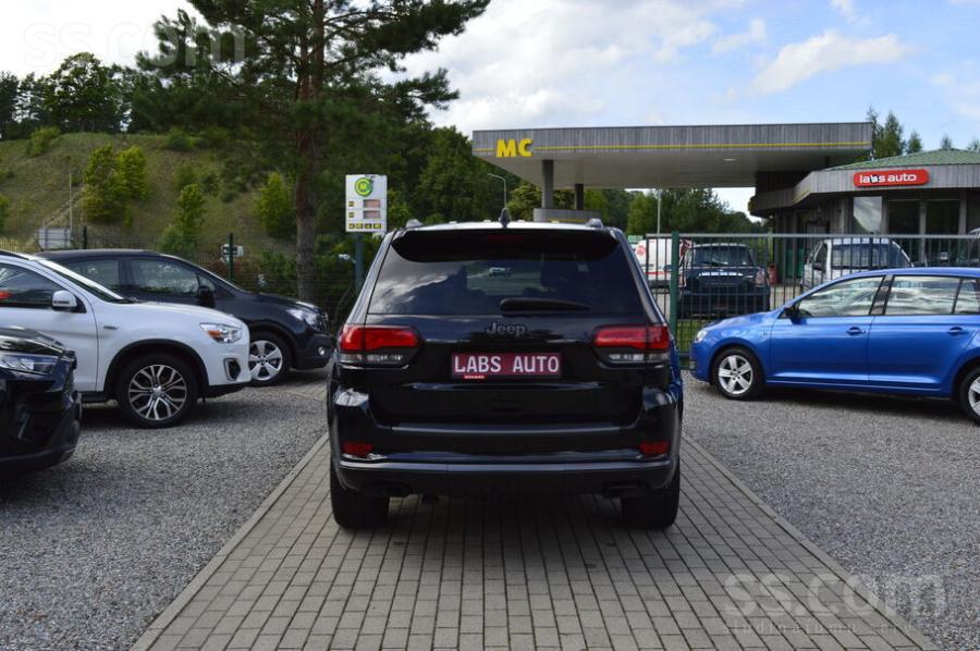 Melns Jeep Grand Cherokee 2019 Tukums, ar dzinēja tilpumu 3.00 L un nobraukumu 189 tūkst. km par 21995 €, foto 6 vietnē AUTOMOTO.COM.LV