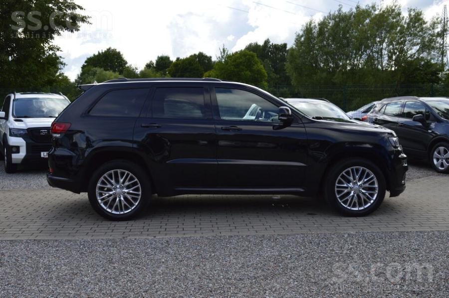 Melns Jeep Grand Cherokee 2019 Tukums, ar dzinēja tilpumu 3.00 L un nobraukumu 189 tūkst. km par 21995 €, foto 7 vietnē AUTOMOTO.COM.LV