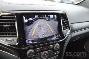 Melns Jeep Grand Cherokee 2019 Tukums, ar dzinēja tilpumu 3.00 L un nobraukumu 189 tūkst. km par 21995 €, foto 21 vietnē AUTOMOTO.COM.LV