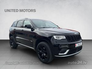 Melns Jeep Grand Cherokee 2019 Tallina, ar dzinēja tilpumu 3.00 L un nobraukumu 67 tūkst. km par 22900 €, foto 4 vietnē AUTOMOTO.COM.LV