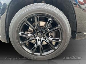 Melns Jeep Grand Cherokee 2019 Tallina, ar dzinēja tilpumu 3.00 L un nobraukumu 67 tūkst. km par 22900 €, foto 15 vietnē AUTOMOTO.COM.LV