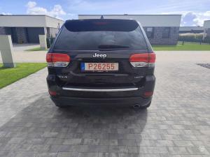 Black Jeep Grand Cherokee 2019 in Kaunas, with an engine capacity of 3.60 L and mileage of 148 thousand km for 18500 €, photo 7 on AUTOMOTO.COM.LV