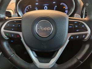 Melns Jeep Grand Cherokee 2019 Šauļi, ar dzinēja tilpumu 2.99 L un nobraukumu 154 tūkst. km par 19850 €, foto 16 vietnē AUTOMOTO.COM.LV