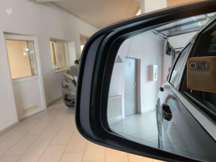 Melns Jeep Grand Cherokee 2019 Šauļi, ar dzinēja tilpumu 2.99 L un nobraukumu 154 tūkst. km par 19850 €, foto 30 vietnē AUTOMOTO.COM.LV