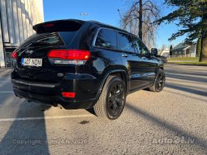 Melns Jeep Grand Cherokee 2020 Narva, ar dzinēja tilpumu 3.00 L un nobraukumu 114 tūkst. km par 33500 €, foto 6 vietnē AUTOMOTO.COM.LV