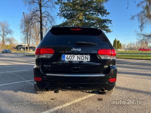 Melns Jeep Grand Cherokee 2020 Narva, ar dzinēja tilpumu 3.00 L un nobraukumu 114 tūkst. km par 33500 €, foto 8 vietnē AUTOMOTO.COM.LV