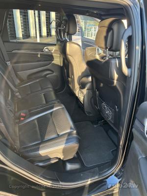 Melns Jeep Grand Cherokee 2020 Narva, ar dzinēja tilpumu 3.00 L un nobraukumu 114 tūkst. km par 33500 €, foto 11 vietnē AUTOMOTO.COM.LV