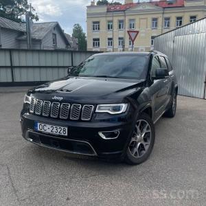 Melns Jeep Grand Cherokee 2020 Rīga, ar dzinēja tilpumu 3.00 L un nobraukumu 99 tūkst. km par 23500 €, foto  vietnē AUTOMOTO.COM.LV