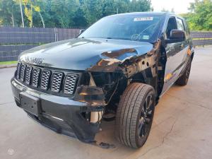 Melns Jeep Grand Cherokee 2020 Kauņa, ar dzinēja tilpumu 3.60 L un nobraukumu 75 tūkst. km par 11400 €, foto 8 vietnē AUTOMOTO.COM.LV