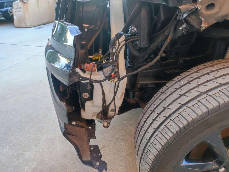 Melns Jeep Grand Cherokee 2020 Kauņa, ar dzinēja tilpumu 3.60 L un nobraukumu 75 tūkst. km par 11400 €, foto 15 vietnē AUTOMOTO.COM.LV
