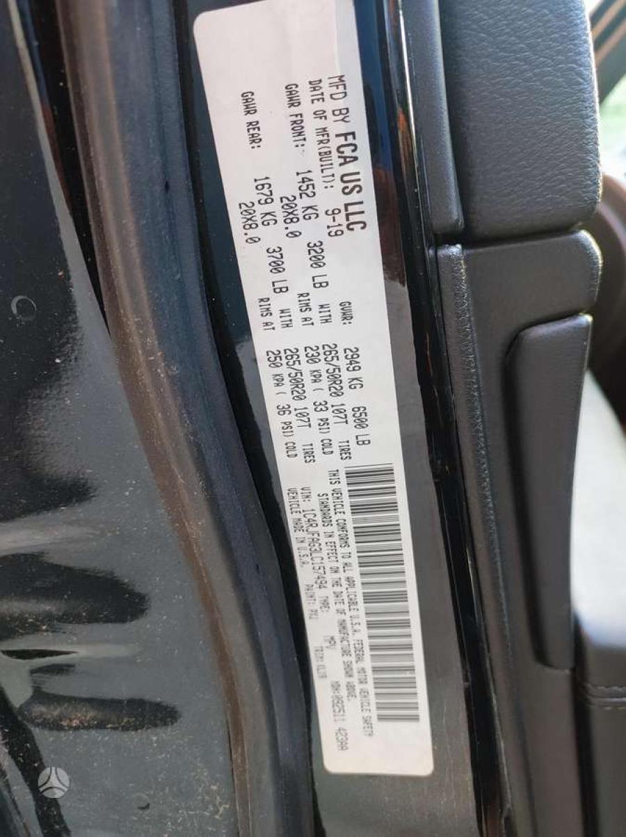 Melns Jeep Grand Cherokee 2020 Kauņa, ar dzinēja tilpumu 3.60 L un nobraukumu 75 tūkst. km par 11400 €, foto 33 vietnē AUTOMOTO.COM.LV