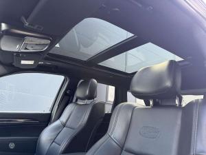 Melns Jeep Grand Cherokee 2020 Šauļi, ar dzinēja tilpumu 2.99 L un nobraukumu 240 tūkst. km par 13200 €, foto 23 vietnē AUTOMOTO.COM.LV