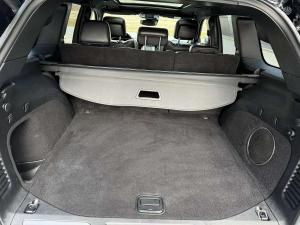 Melns Jeep Grand Cherokee 2020 Šauļi, ar dzinēja tilpumu 2.99 L un nobraukumu 240 tūkst. km par 13200 €, foto 25 vietnē AUTOMOTO.COM.LV