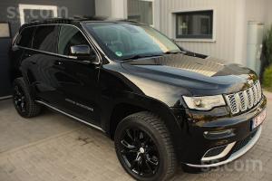Black Jeep Grand Cherokee 2020 in Riga, with an engine capacity of 3.00 L and mileage of 0 thousand km for 26800 €, photo 9 on AUTOMOTO.COM.LV