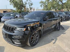 Melns Jeep Grand Cherokee 2020 Klaipėda, ar dzinēja tilpumu 3.60 L un nobraukumu 61 tūkst. km par 13350 €, foto 8 vietnē AUTOMOTO.COM.LV