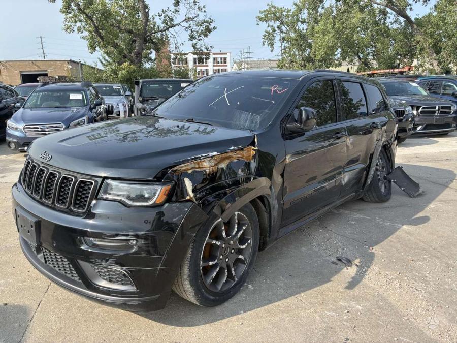Melns Jeep Grand Cherokee 2020 Klaipėda, ar dzinēja tilpumu 3.60 L un nobraukumu 61 tūkst. km par 13350 €, foto 8 vietnē AUTOMOTO.COM.LV