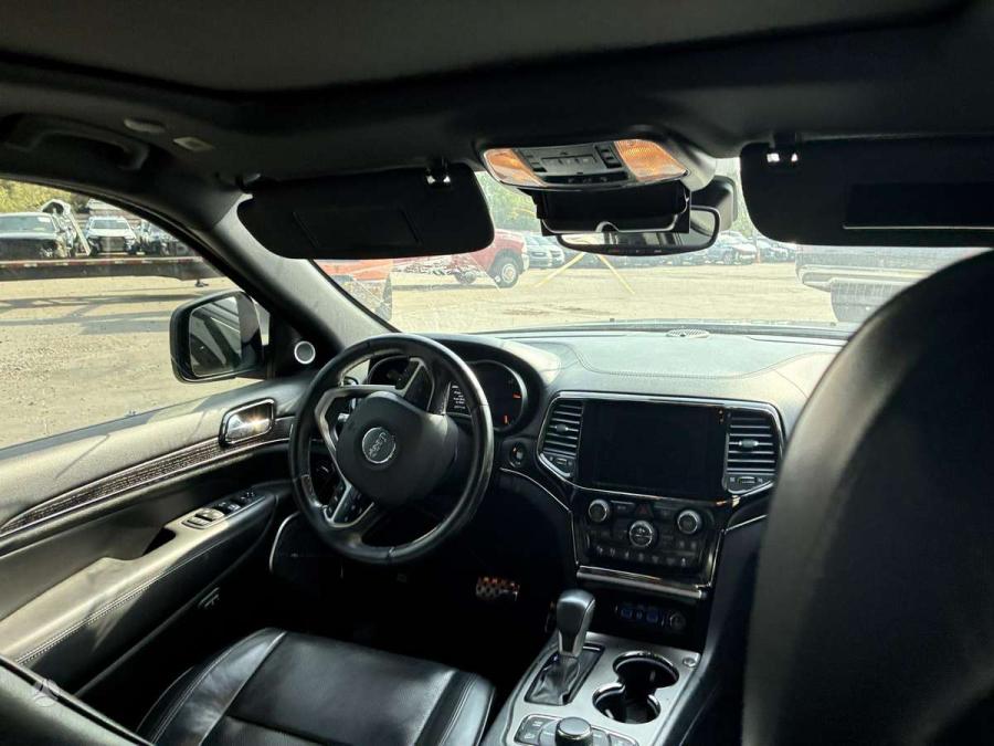 Melns Jeep Grand Cherokee 2020 Klaipėda, ar dzinēja tilpumu 3.60 L un nobraukumu 61 tūkst. km par 13350 €, foto 10 vietnē AUTOMOTO.COM.LV
