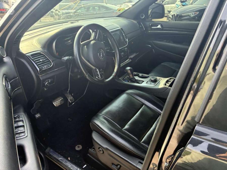 Melns Jeep Grand Cherokee 2020 Klaipėda, ar dzinēja tilpumu 3.60 L un nobraukumu 61 tūkst. km par 13350 €, foto 19 vietnē AUTOMOTO.COM.LV