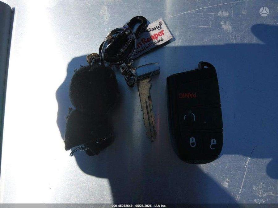 Melns Jeep Grand Cherokee 2020 Klaipėda, ar dzinēja tilpumu 3.60 L un nobraukumu 61 tūkst. km par 13350 €, foto 24 vietnē AUTOMOTO.COM.LV
