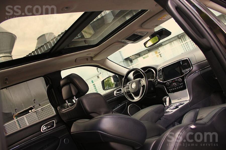 Melns Jeep Grand Cherokee 2020 Rīga, ar dzinēja tilpumu 3.00 L un nobraukumu 0 tūkst. km par 21990 €, foto 23 vietnē AUTOMOTO.COM.LV