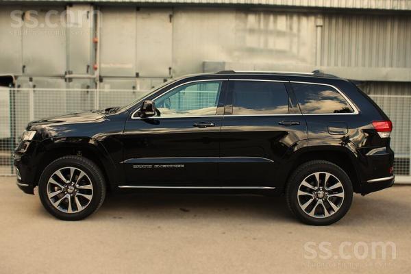 Melns Jeep Grand Cherokee 2020 Rīga, ar dzinēja tilpumu 3.00 L un nobraukumu 0 tūkst. km par 21990 €, foto 4 vietnē AUTOMOTO.COM.LV