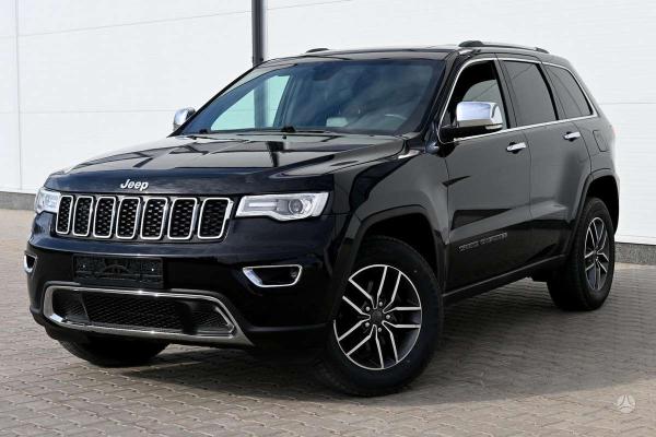 Jeep Grand Cherokee 2020 in Kretinga on AUTOMOTO.COM.LV Black Jeep Grand Cherokee 2020 in Kretinga, with an engine capacity of 3.60 L and mileage of 42 thousand km for 20499 β¬, photo 4 on AUTOMOTO.COM.LV