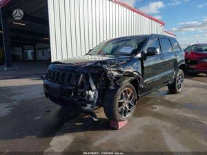 Black Jeep Grand Cherokee 2021 in Klaipeda, with an engine capacity of 3.60 L and mileage of 54 thousand km for 7400 €, photo 6 on AUTOMOTO.COM.LV