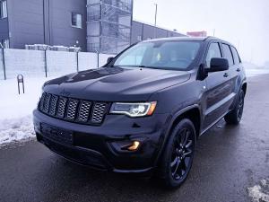 Black Jeep Grand Cherokee 2021 in Telschi, with an engine capacity of 3.60 L and mileage of 103 thousand km for 20999 €, photo 9 on AUTOMOTO.COM.LV