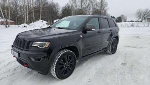 Melns Jeep Grand Cherokee 2021 Molėtai, ar dzinēja tilpumu 5.70 L un nobraukumu 78 tūkst. km par 35000 €, foto 2 vietnē AUTOMOTO.COM.LV