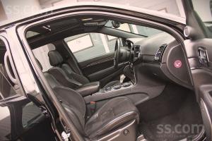 Black Jeep Grand Cherokee 2021 in Riga, with an engine capacity of 3.00 L and mileage of 0 thousand km for 21990 €, photo 26 on AUTOMOTO.COM.LV
