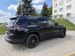 Черный Джип Гранд Чероки 2021 в Вильнюс, объемом двигателя 3.60 л и пробегом 62 тыс. км за 32700 €, фото 8 на AUTOMOTO.COM.LV