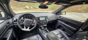 Melns Jeep Grand Cherokee 2021 Viļņa, ar dzinēja tilpumu 3.60 L un nobraukumu 159 tūkst. km par 21300 €, foto 12 vietnē AUTOMOTO.COM.LV