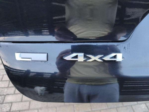 Black Jeep Grand Cherokee 2021 in Telschi, with an engine capacity of 3.60 L and mileage of 118 thousand km for 49999 €, photo 8 on AUTOMOTO.COM.LV