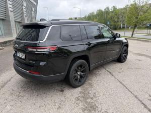 Melns Jeep Grand Cherokee 2021 Viļņa, ar dzinēja tilpumu 3.60 L un nobraukumu 66 tūkst. km par 31500 €, foto 4 vietnē AUTOMOTO.COM.LV