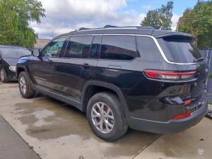 Melns Jeep Grand Cherokee 2021 Kauņa, ar dzinēja tilpumu 3.60 L un nobraukumu 62 tūkst. km par 13300 €, foto  vietnē AUTOMOTO.COM.LV