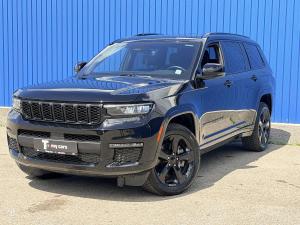Black Jeep Grand Cherokee 2022 in Kaunas, with an engine capacity of 3.60 L and mileage of 71 thousand km for 37900 €, photo  on AUTOMOTO.COM.LV