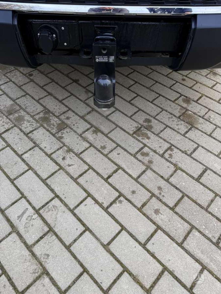 Melns Jeep Grand Cherokee 2022 Alīta, ar dzinēja tilpumu 3.60 L un nobraukumu 119 tūkst. km par 34900 €, foto 12 vietnē AUTOMOTO.COM.LV