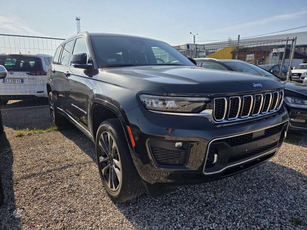 Black Jeep Grand Cherokee 2022 in Kaunas, with an engine capacity of 3.60 L and mileage of 59 thousand km for 32500 €, photo 5 on AUTOMOTO.COM.LV