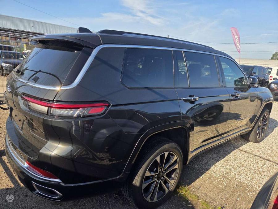 Melns Jeep Grand Cherokee 2022 Kauņa, ar dzinēja tilpumu 3.60 L un nobraukumu 59 tūkst. km par 32500 €, foto 4 vietnē AUTOMOTO.COM.LV