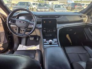 Melns Jeep Grand Cherokee 2022 Kauņa, ar dzinēja tilpumu 3.60 L un nobraukumu 59 tūkst. km par 32500 €, foto 10 vietnē AUTOMOTO.COM.LV