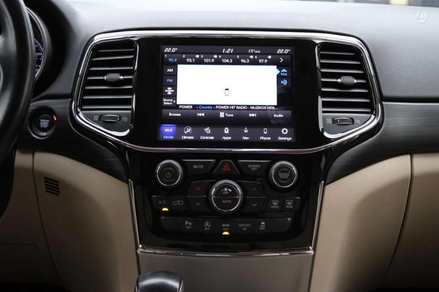Melns Jeep Grand Cherokee 2022 Viļņa, ar dzinēja tilpumu 3.60 L un nobraukumu 74 tūkst. km par 21900 €, foto 16 vietnē AUTOMOTO.COM.LV