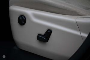 Melns Jeep Grand Cherokee 2022 Viļņa, ar dzinēja tilpumu 3.60 L un nobraukumu 74 tūkst. km par 21900 €, foto 25 vietnē AUTOMOTO.COM.LV