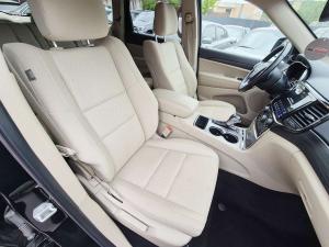 Melns Jeep Grand Cherokee 2022 Viļņa, ar dzinēja tilpumu 3.60 L un nobraukumu 74 tūkst. km par 21900 €, foto 12 vietnē AUTOMOTO.COM.LV