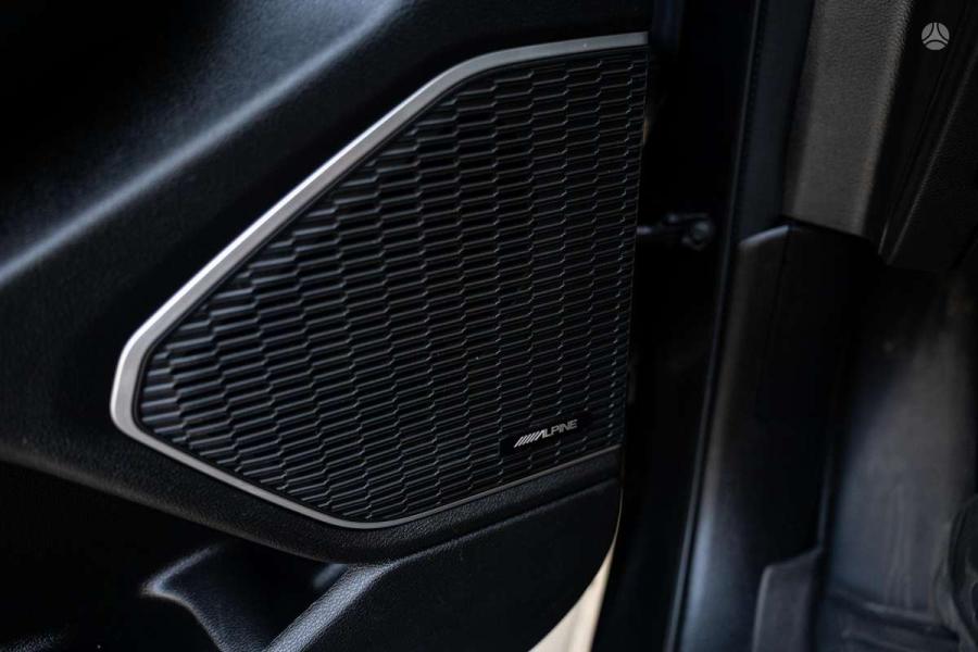 Melns Jeep Grand Cherokee 2023 Viļņa, ar dzinēja tilpumu 2.00 L un nobraukumu 49 tūkst. km par 39999 €, foto 20 vietnē AUTOMOTO.COM.LV