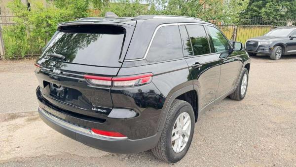 Melns Jeep Grand Cherokee 2023 Ukmergė, ar dzinēja tilpumu 3.60 L un nobraukumu 80 tūkst. km par 23990 €, foto 5 vietnē AUTOMOTO.COM.LV
