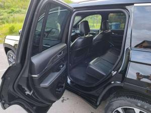 Melns Jeep Grand Cherokee 2023 Viļņa, ar dzinēja tilpumu 2.00 L un nobraukumu 43 tūkst. km par 42000 €, foto 10 vietnē AUTOMOTO.COM.LV